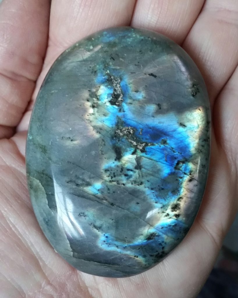 Labradorite or Spectrolite is the Intuition Stone - Z Fabrique